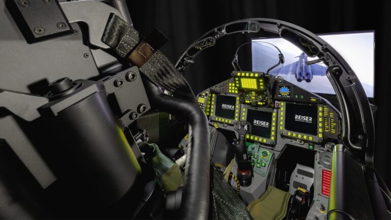 Flight Sim Cockpit | Aircraft Simulator Cockpits – REISER